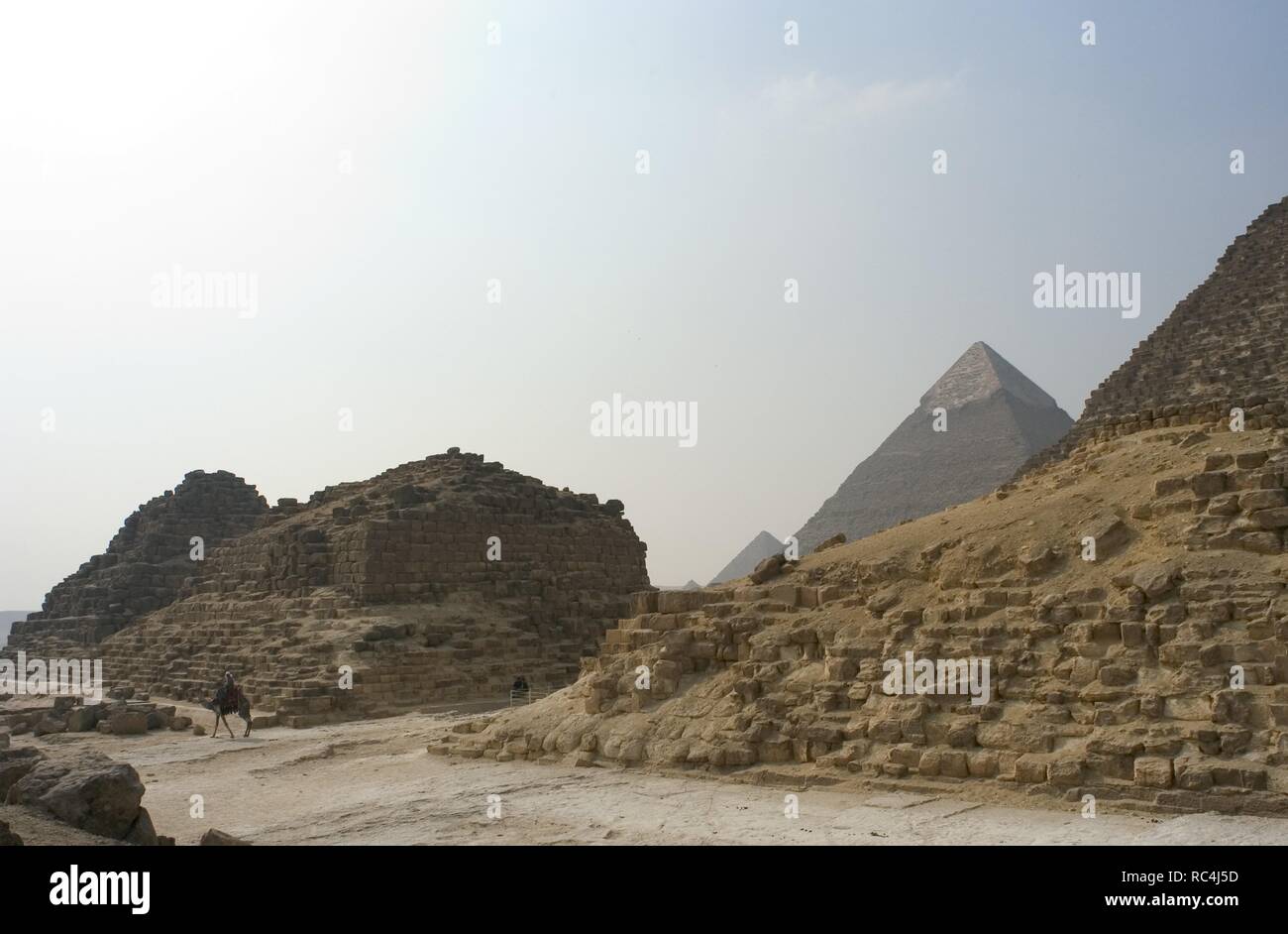 Piramide g1 b hi-res stock photography and images - Alamy