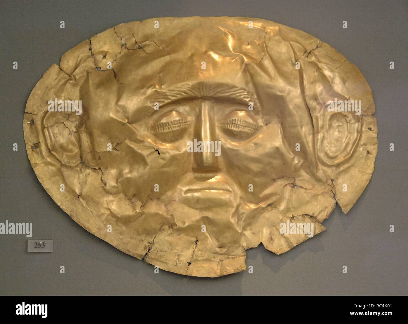 Funerary mask in gold foil embossed. IV Grave Circle A in the Royal ...