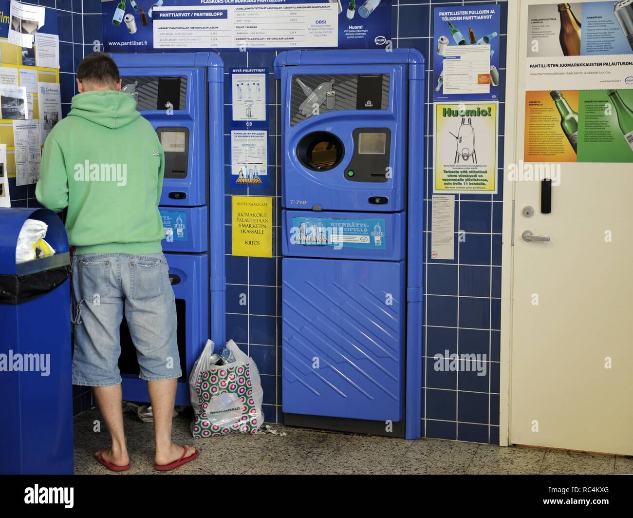 Machines that return money when you deposite recyclable waste. Turku ...