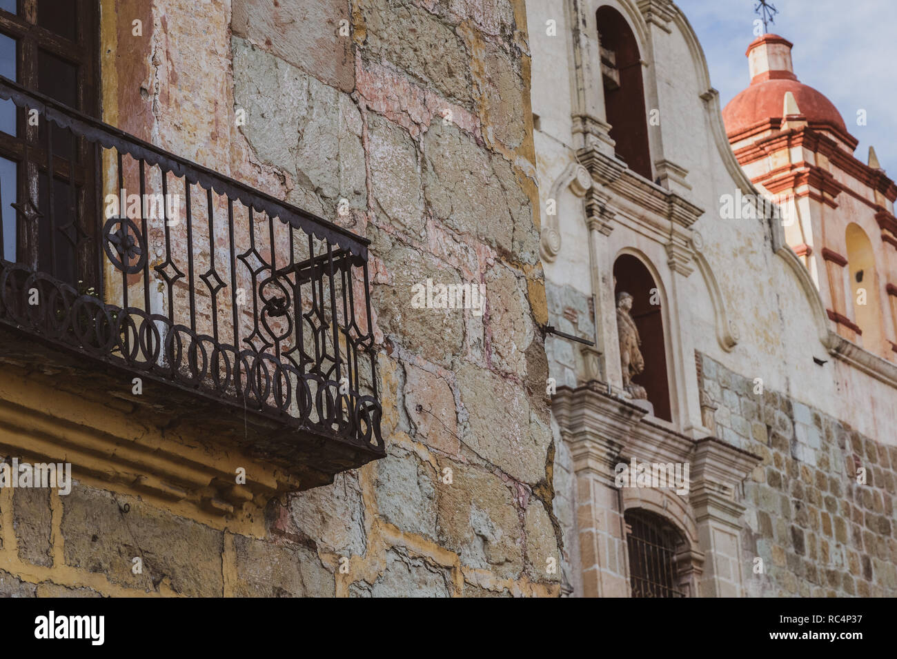 Downtown oaxaca hi-res stock photography and images - Alamy