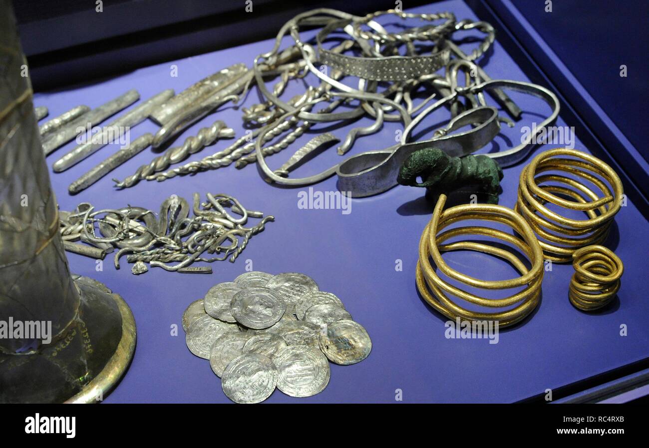 Medieval ingots silver hi-res stock photography and images - Alamy