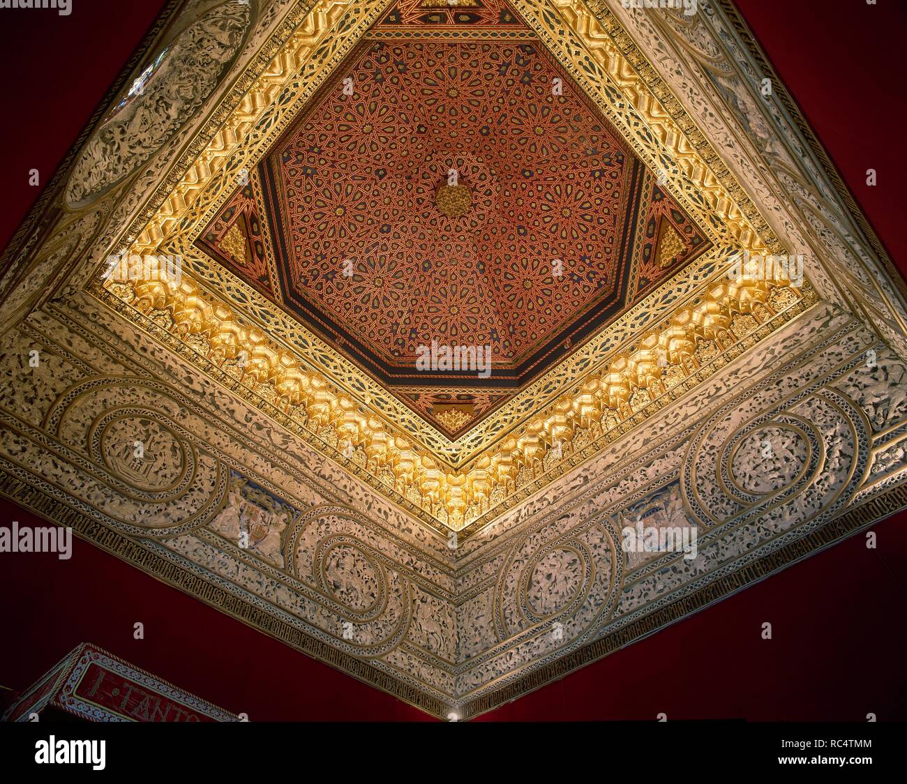 Artesonado ceiling hi-res stock photography and images - Alamy