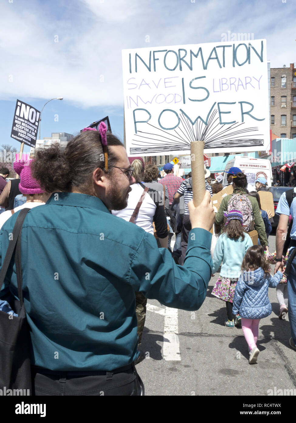 Rally signs hi-res stock photography and images - Alamy