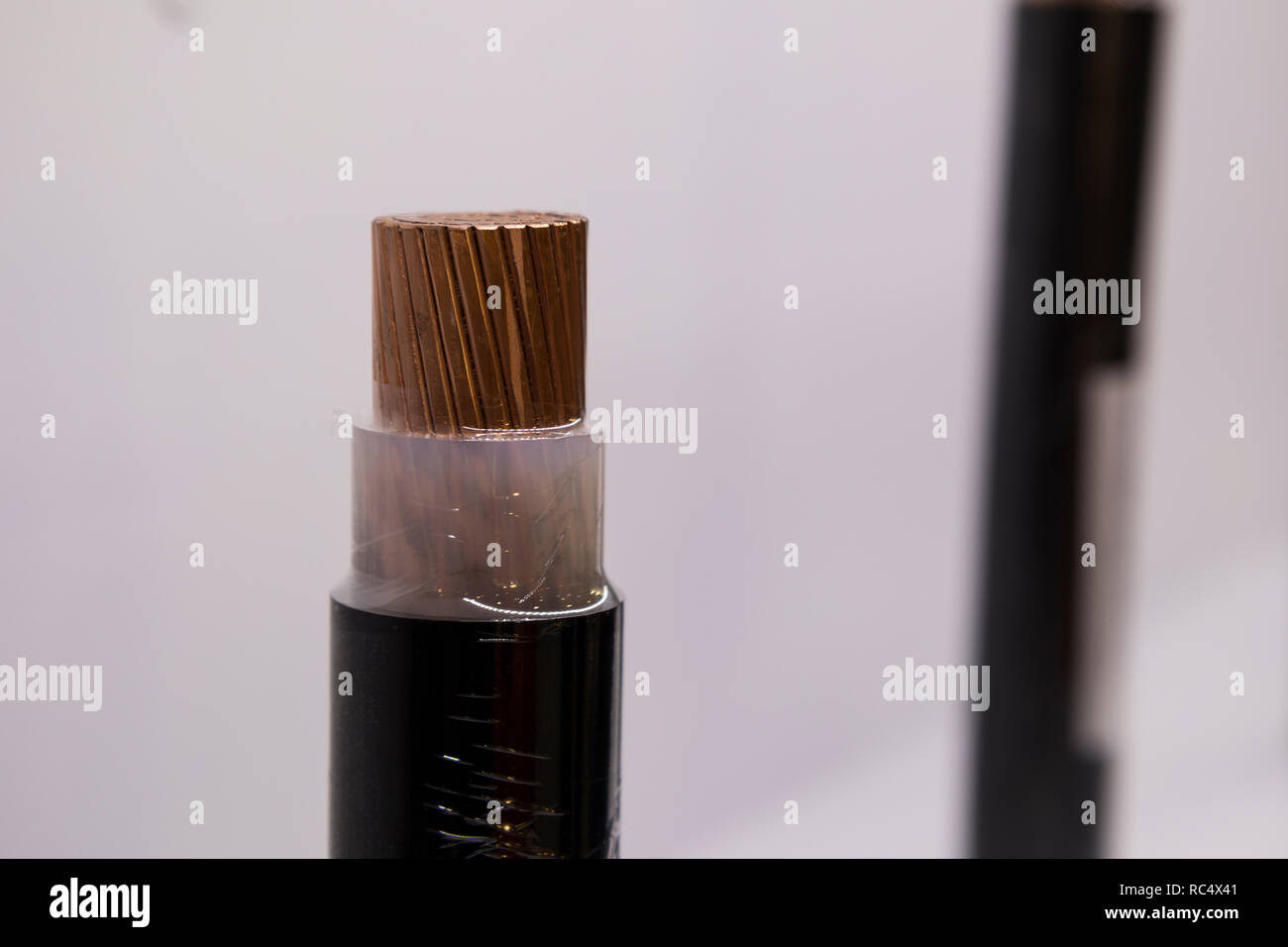 The copper wires in electric power cable ; close up Stock Photo - Alamy