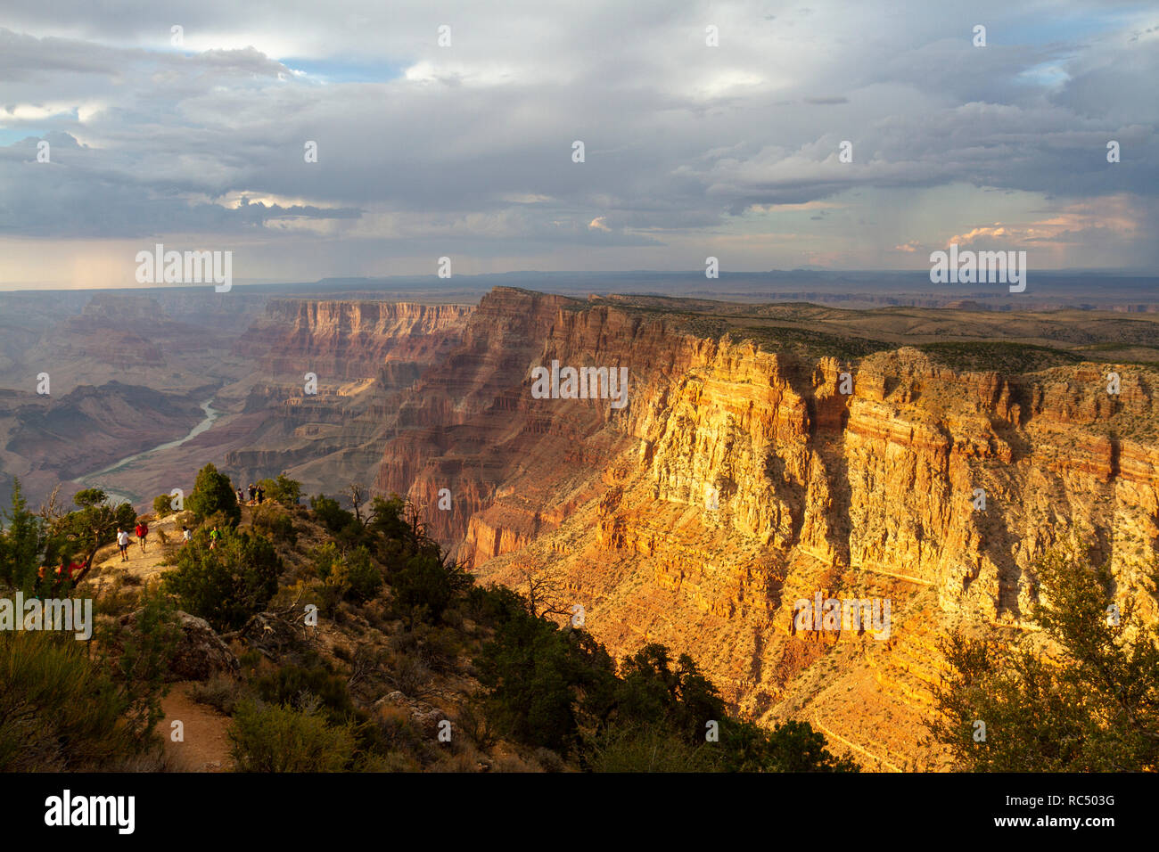 The Grand Canyon view north from Desert View Watchtower area towards ...