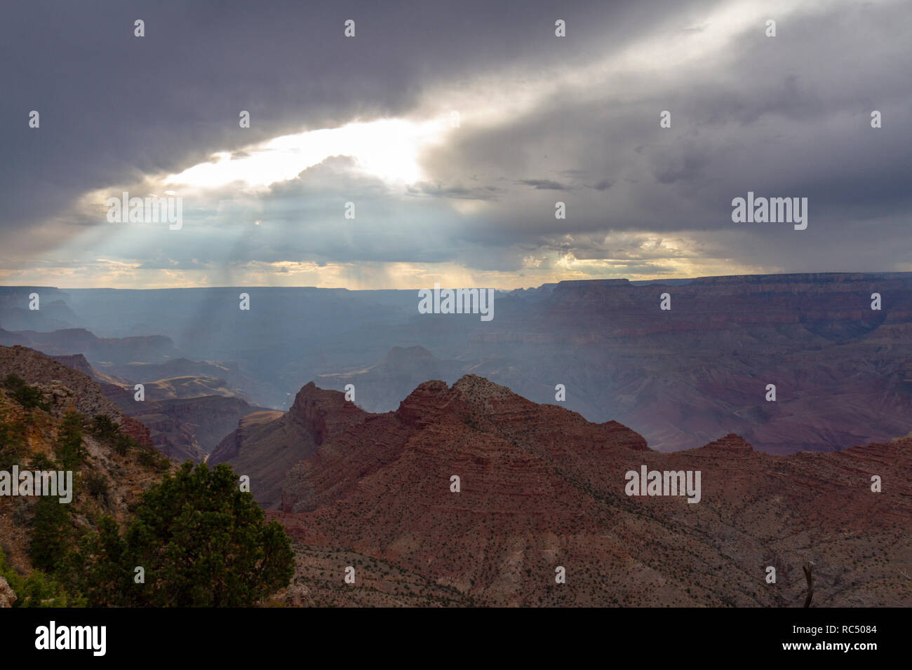 Dramatic view close to sunset over the Grand Canyon viewed from Desert ...
