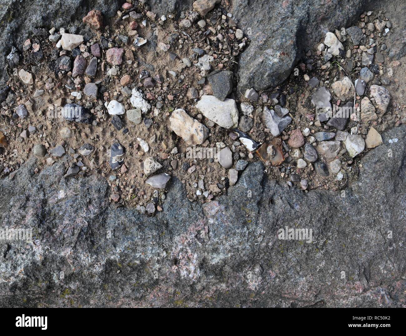 Close up high resolution surface of ground and gravel Stock Photo - Alamy