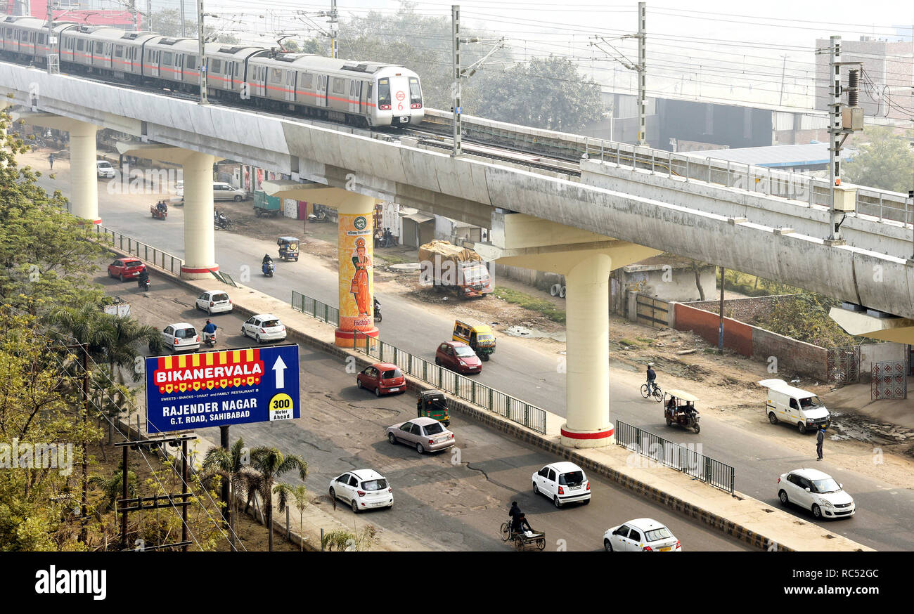 Delhi metro train hi-res stock photography and images - Alamy
