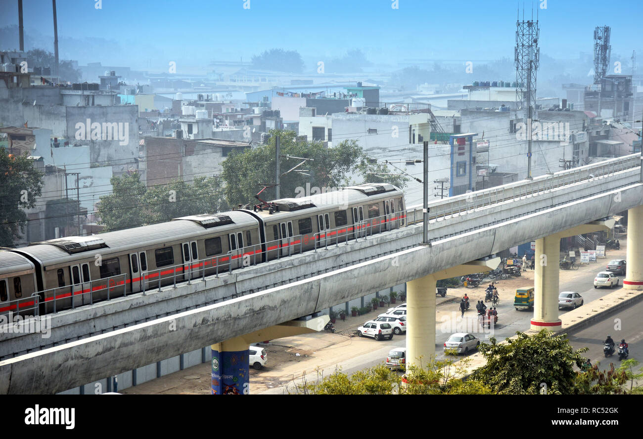 Delhi Metro Train - India Stock Photo - Alamy