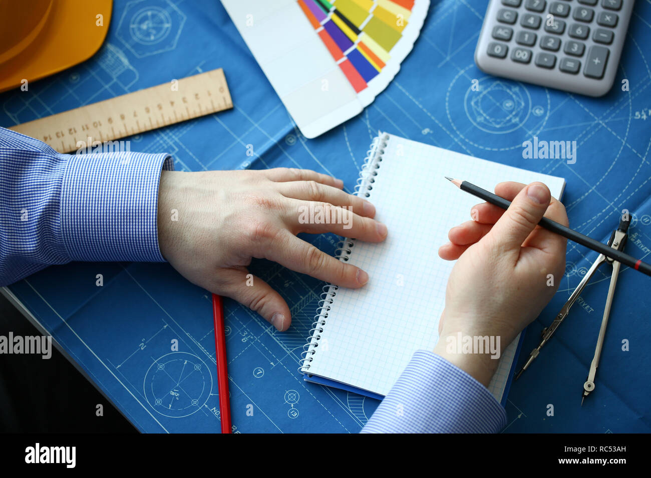 Task execution hi-res stock photography and images - Alamy