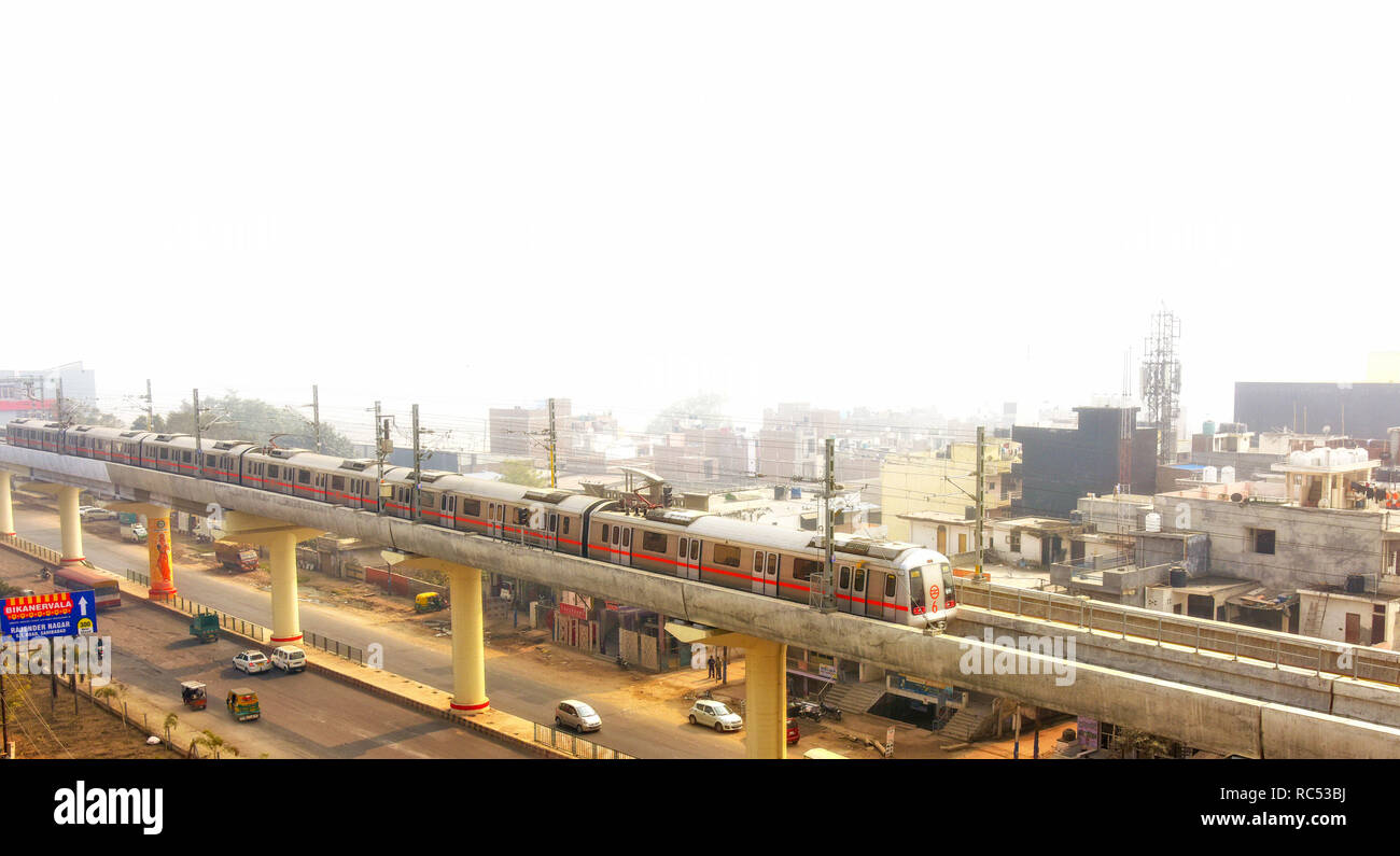 Delhi Metro Train - India Stock Photo - Alamy