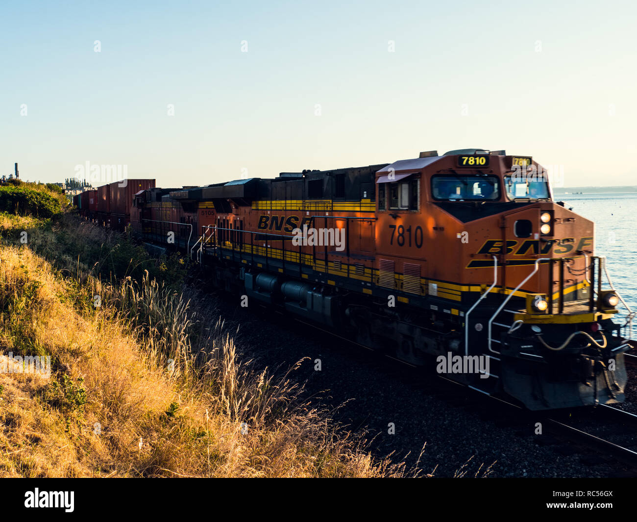 Edmonds waterfront hi-res stock photography and images - Alamy