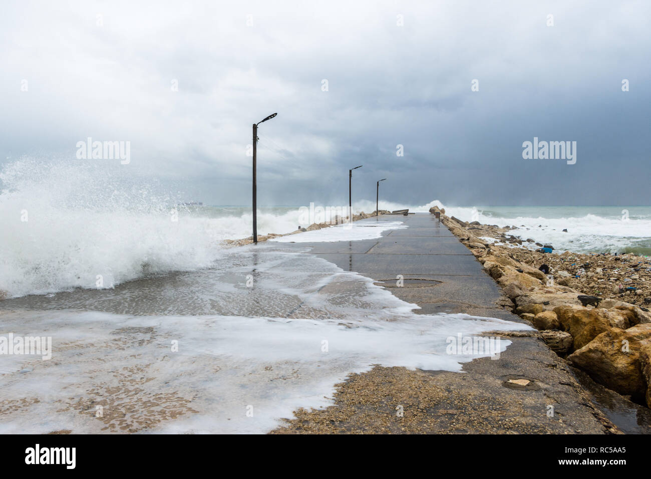 Lebanon wave hi-res stock photography and images - Alamy