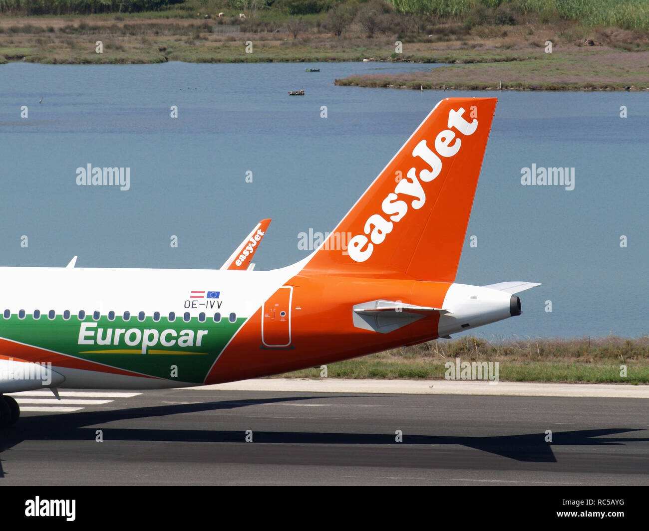 Easyjet, Airbus A320-214 flight number OE-IVV taking off at Ioannis ...