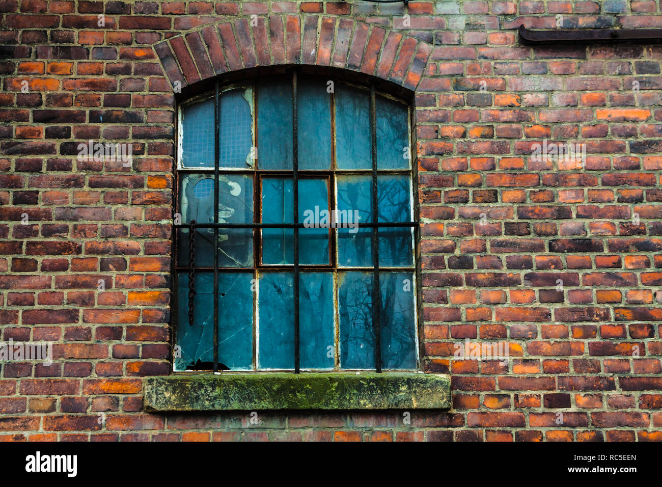 Old industry building Stock Photo - Alamy