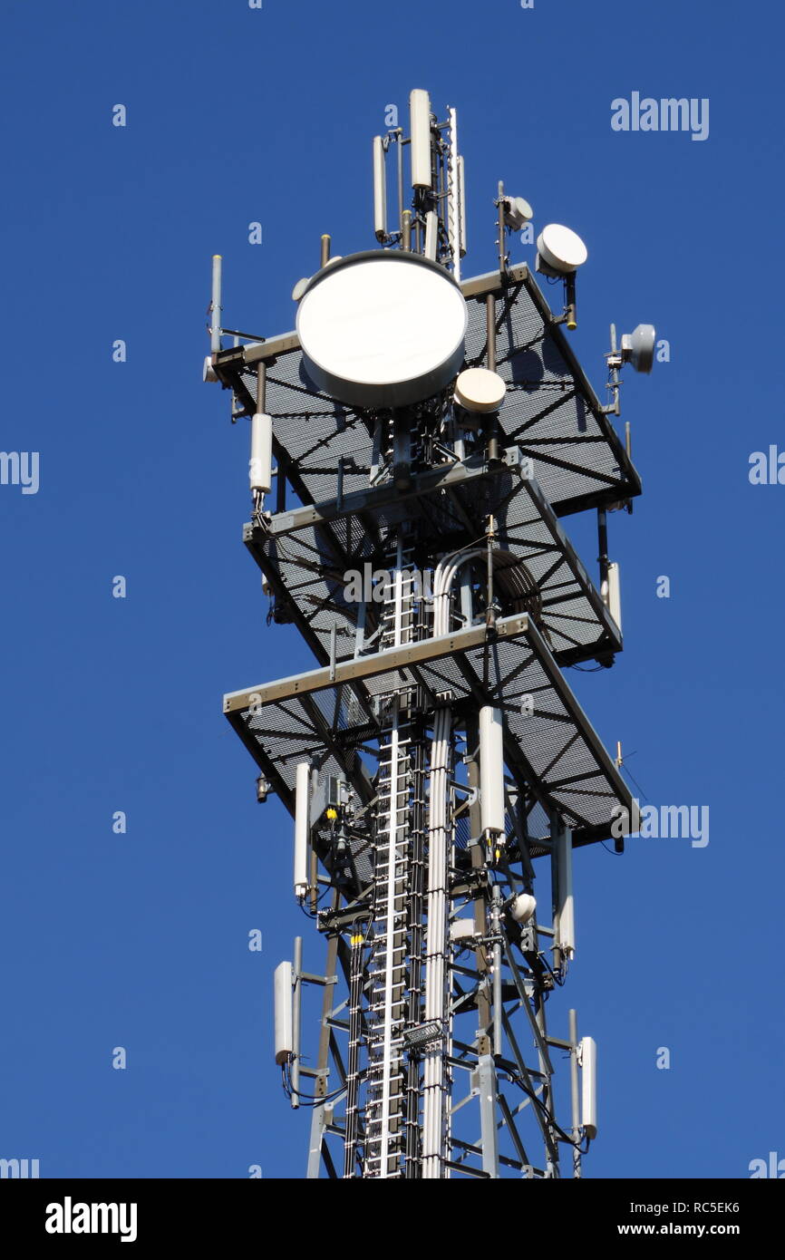 Cell phone transmission towers hi-res stock photography and images - Alamy