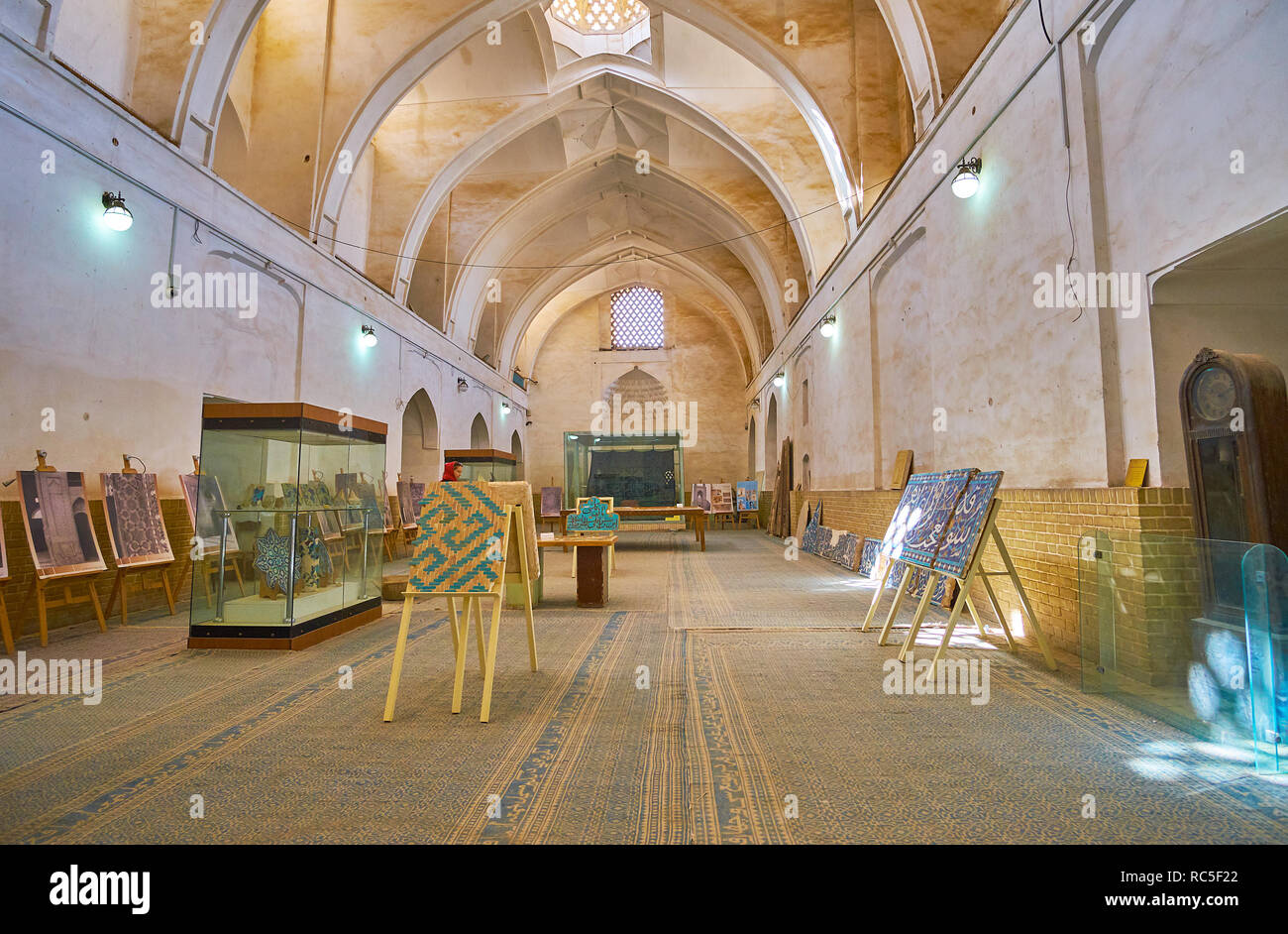 Prayer halls hi-res stock photography and images - Alamy
