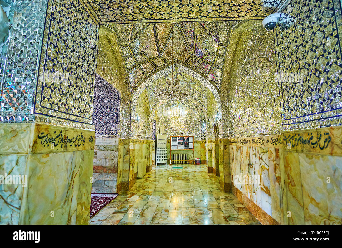 Muslim prayer halls hi-res stock photography and images - Alamy
