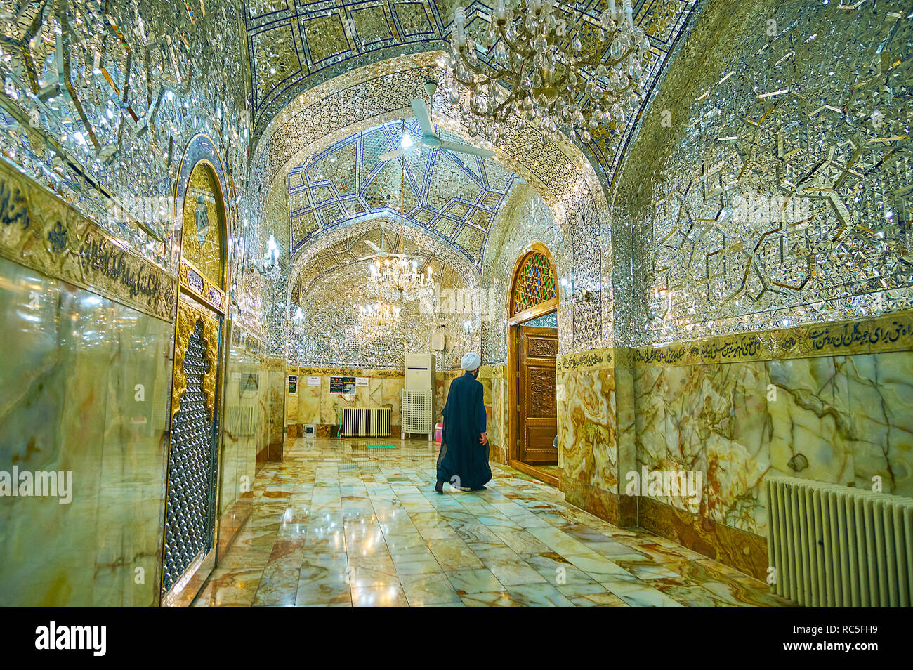 YAZD, IRAN - OCTOBER 18, 2017: Islamic cleric (mullah) walks the scenic ...