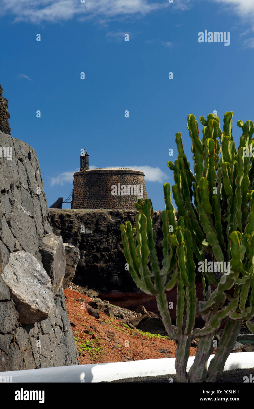 Torre Del Aguila / Castillo De Las Coloradas, Playa Blanca, Lanzarote ...