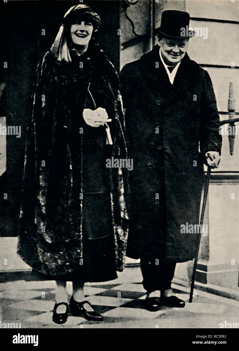 Winston Churchill And His Wife Clementine Stock Photos & Winston ...