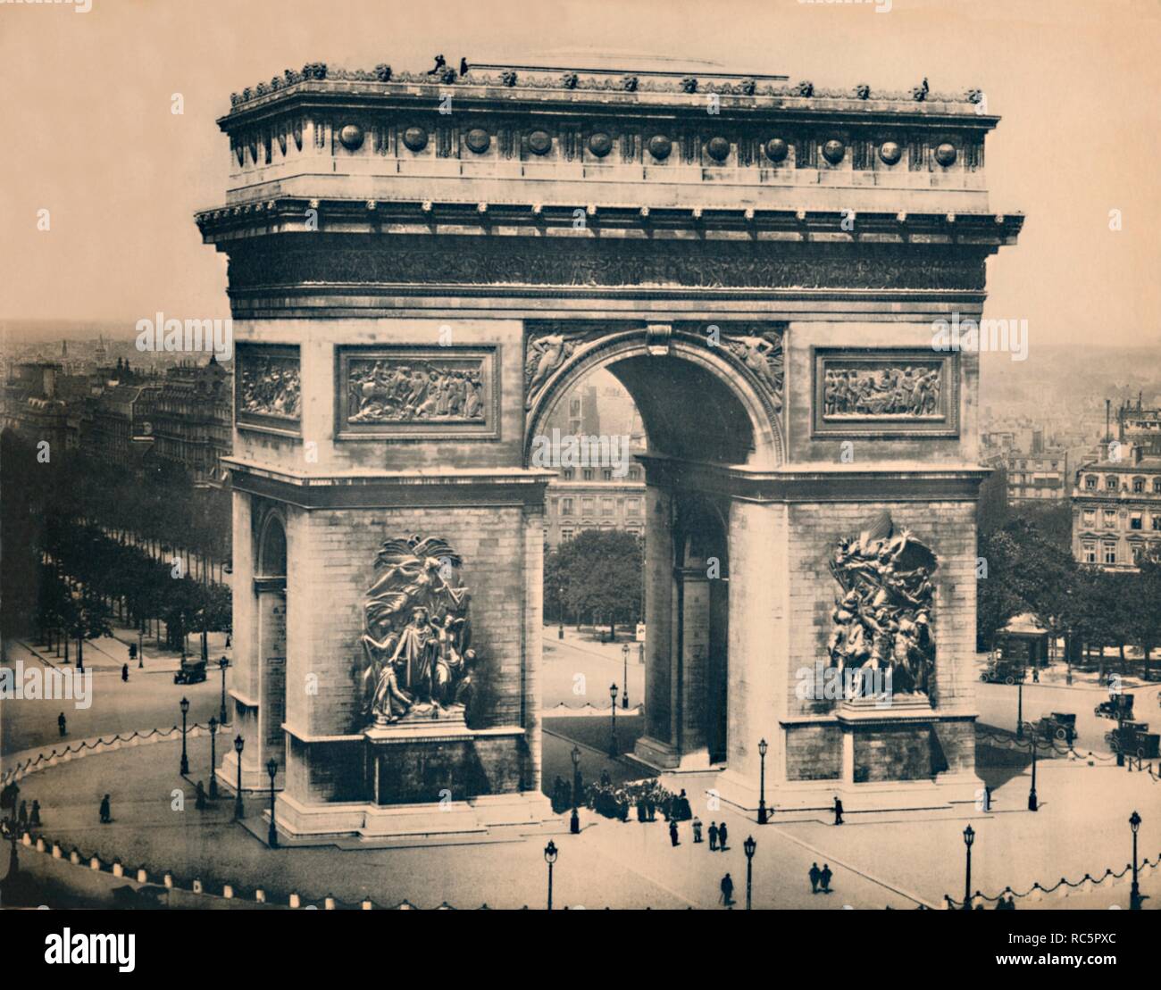 Facade de larc de triomphe hi-res stock photography and images - Alamy
