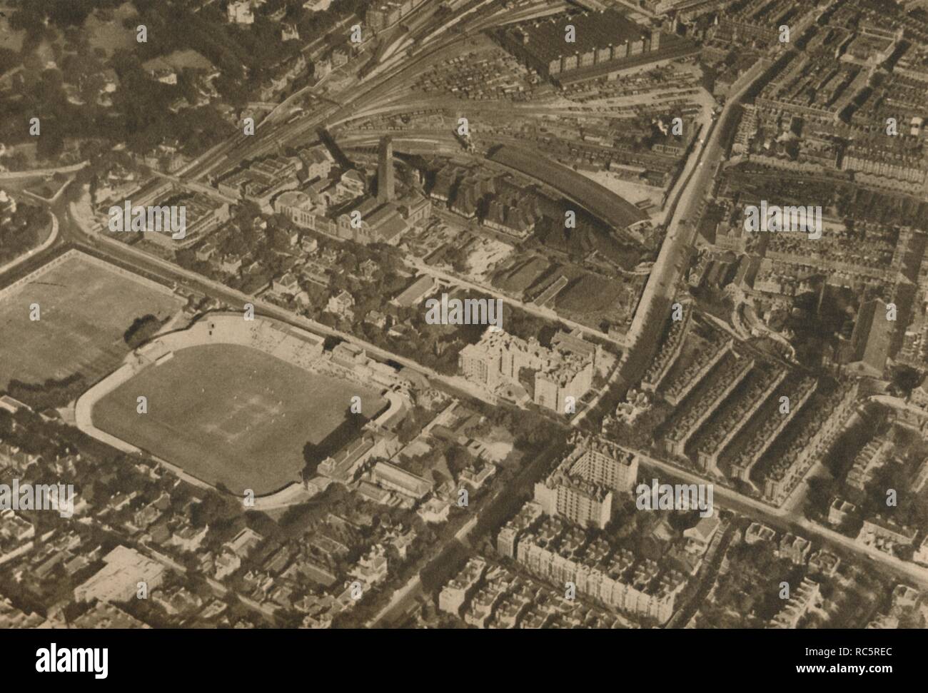 Lords cricket ground aerial hi-res stock photography and images - Alamy