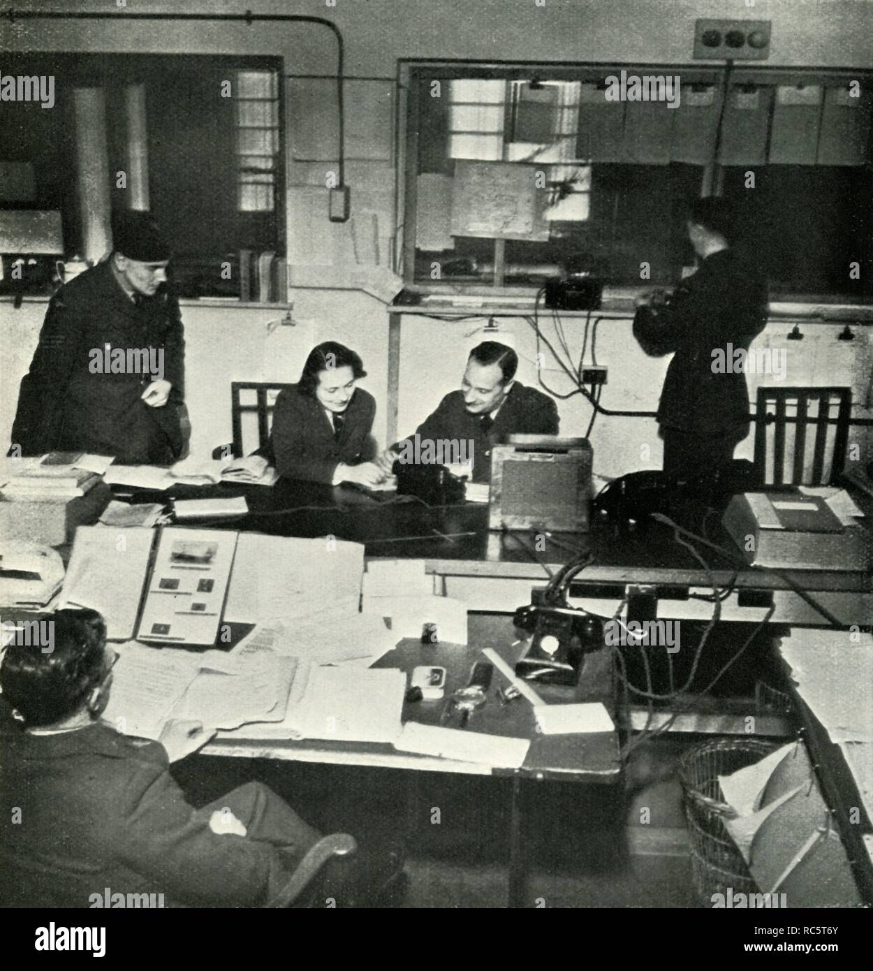 World war two operations room hi-res stock photography and images - Alamy