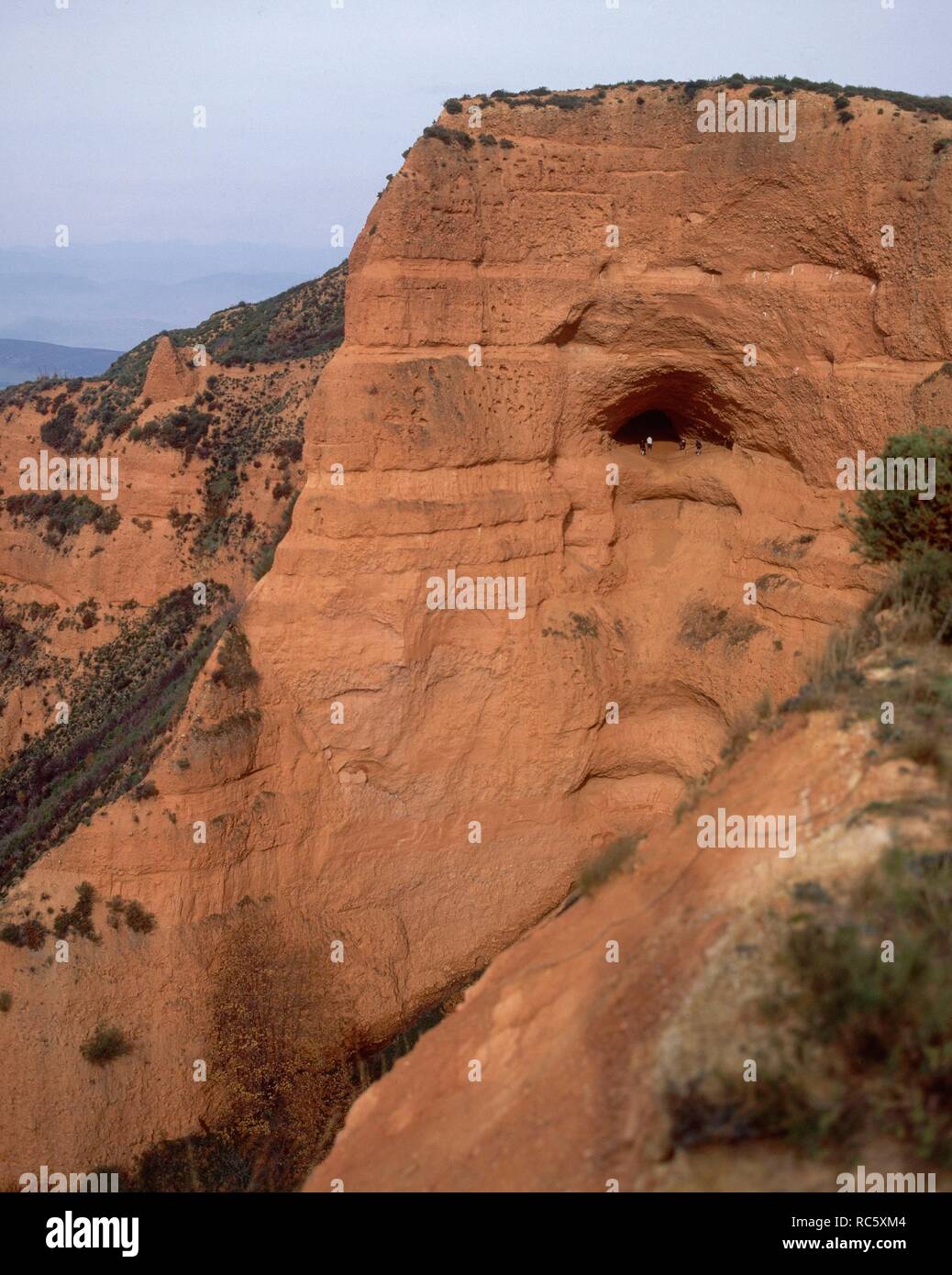 EXPLOTACION AURIFERA ROMANA - VISTA. Location: LAS MEDULAS. PROVINCIA ...
