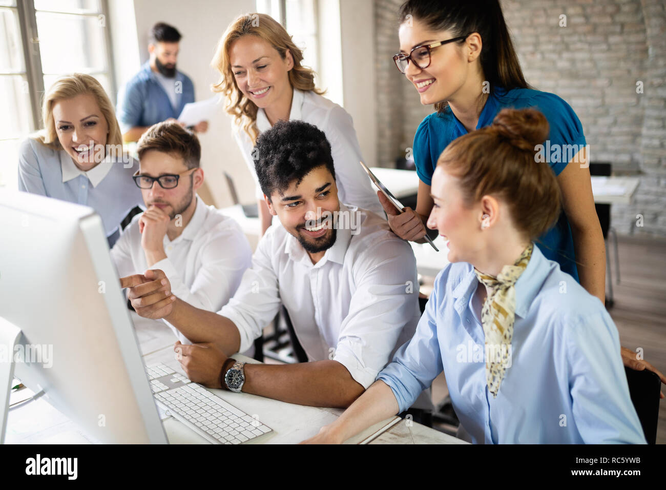 Business team group teamwork hi-res stock photography and images - Alamy