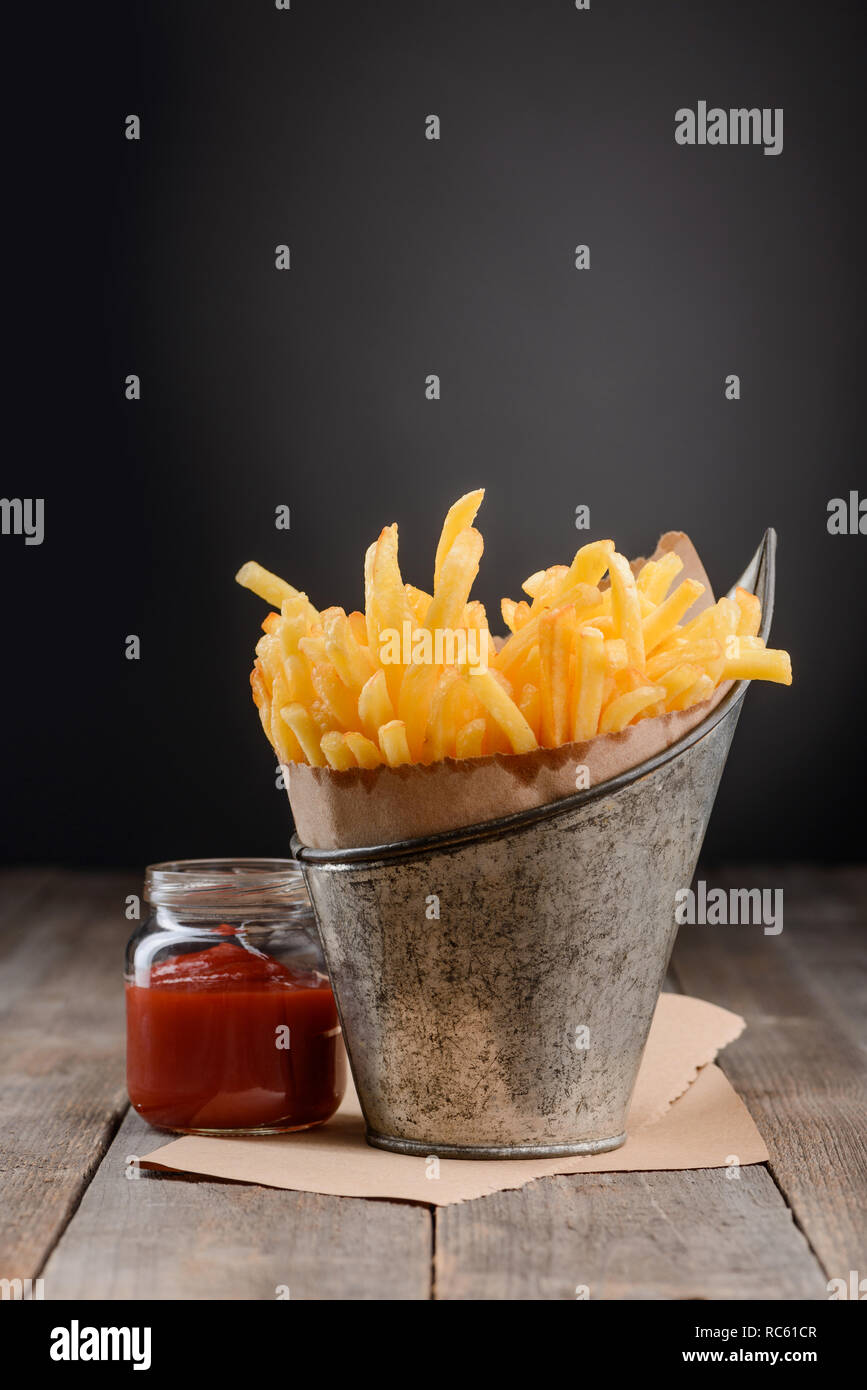 Portion of French fries Stock Photo - Alamy