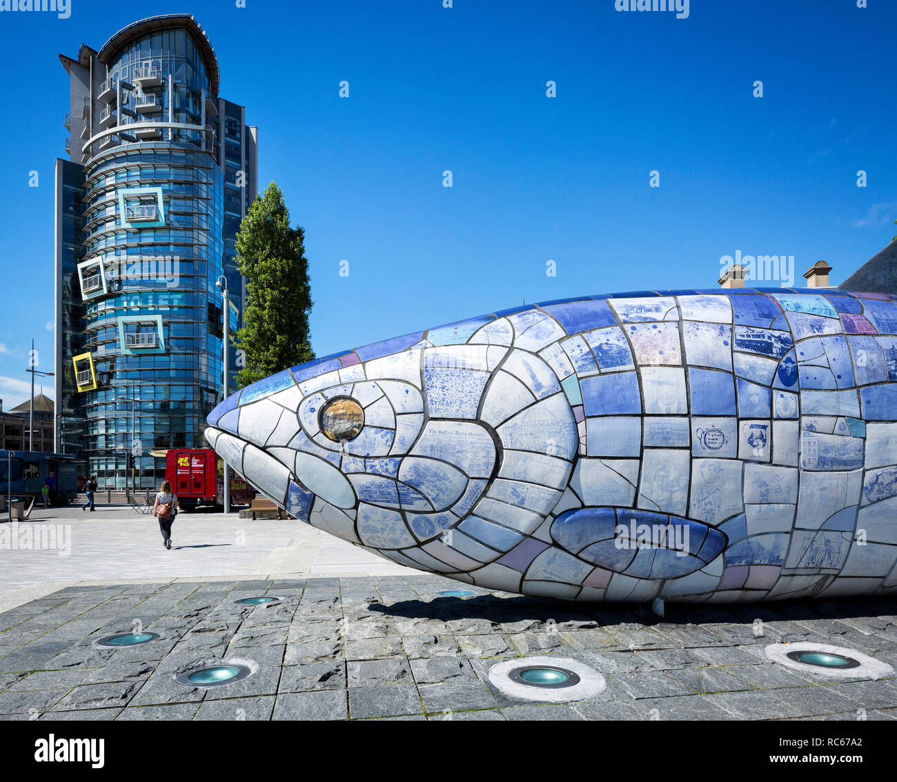 The Big Fish and the Boat, Custom House Quay, Belfast, Northern Ireland ...