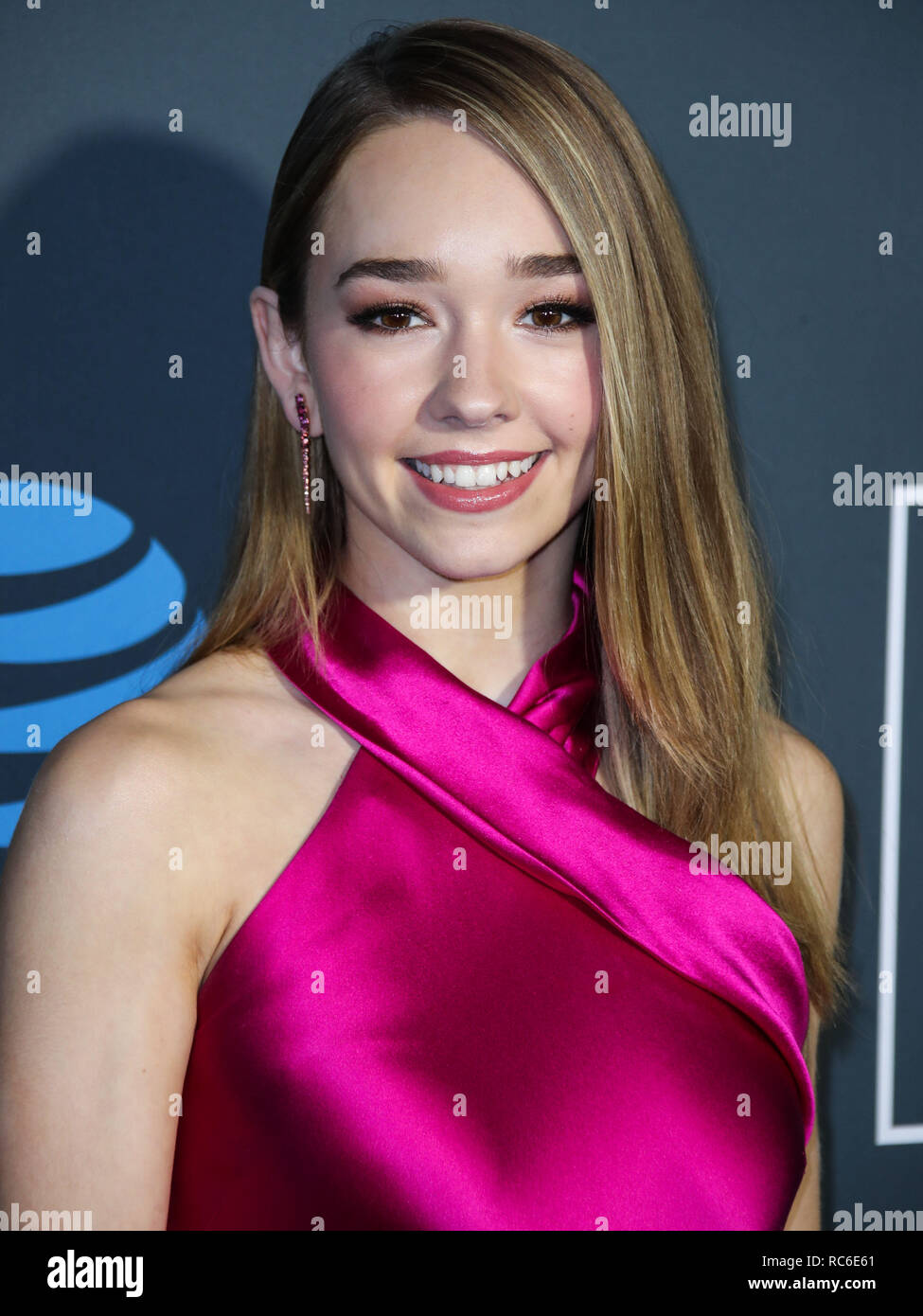 Holly taylor 2019 hi-res stock photography and images - Alamy
