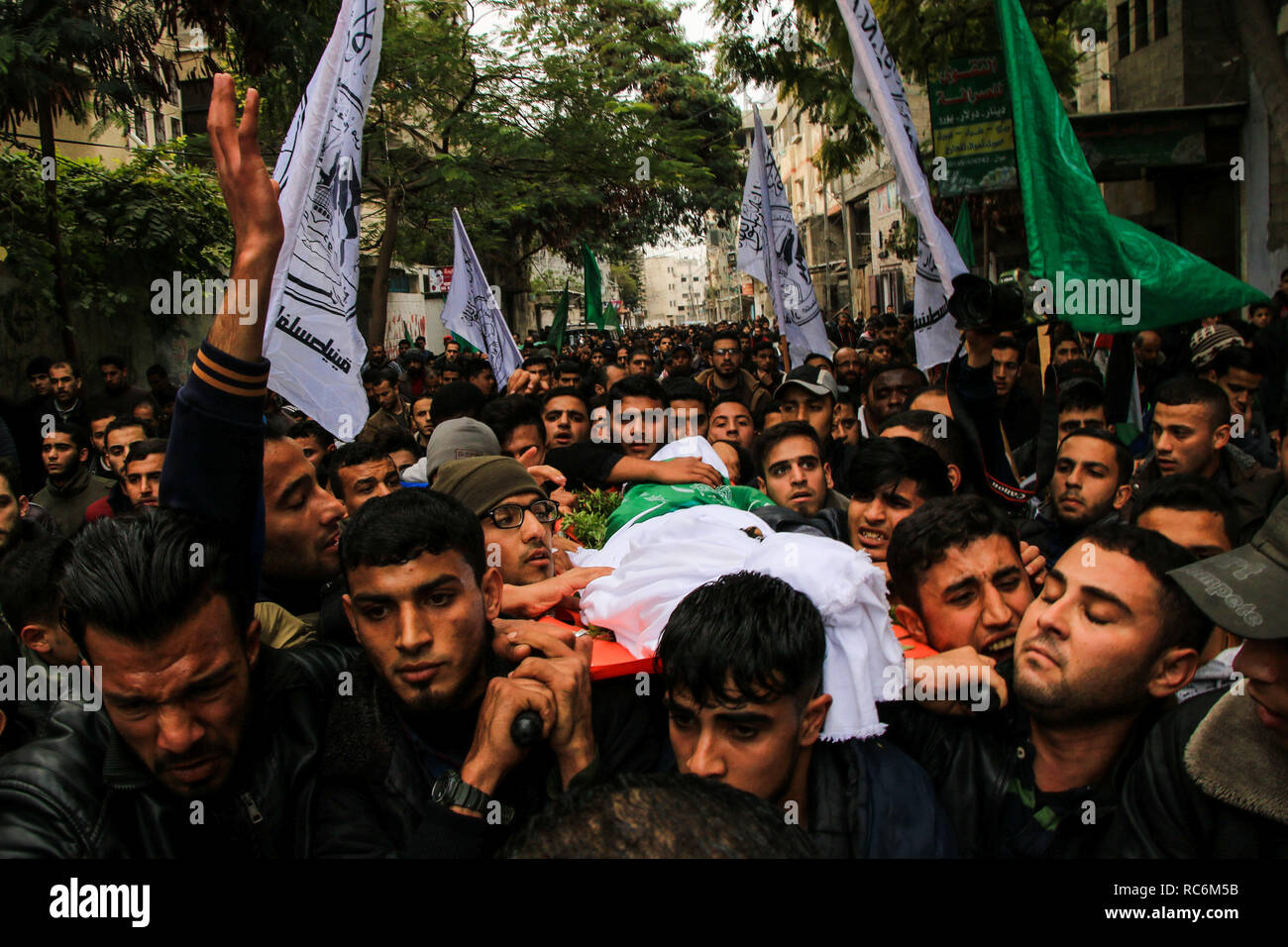 Al tawbah mosque hi-res stock photography and images - Alamy