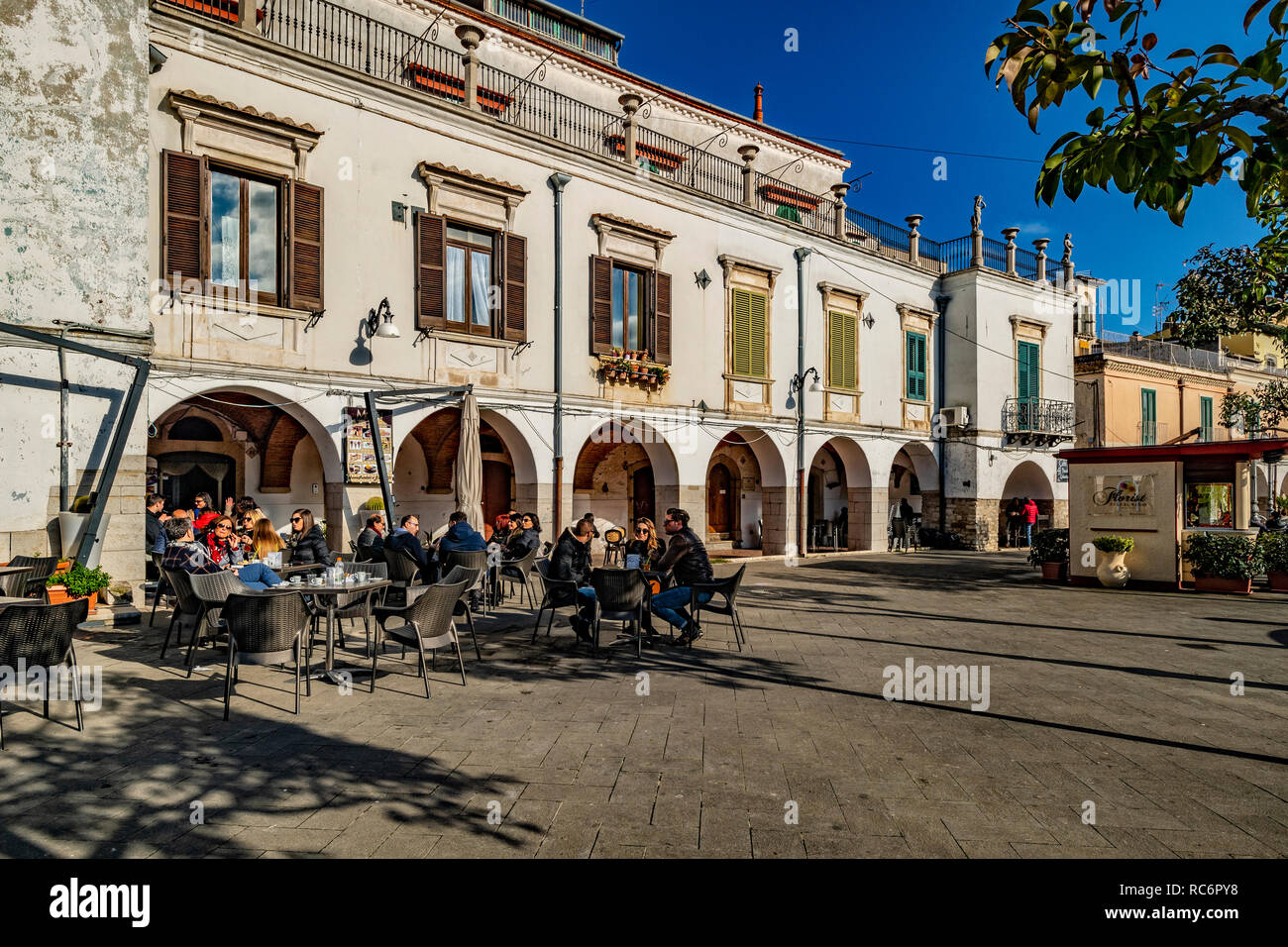 Venosa italy hi-res stock photography and images - Alamy