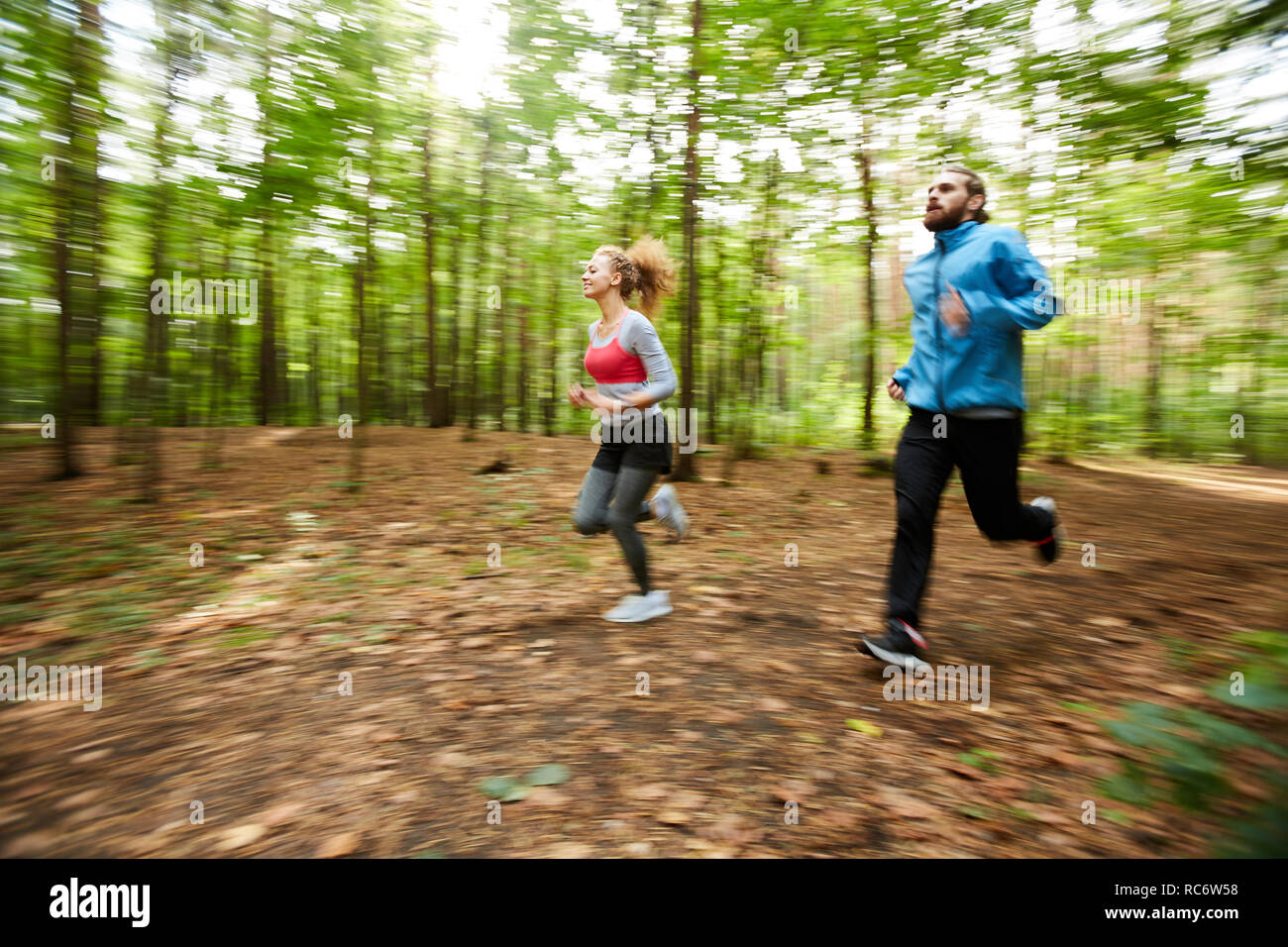 Fast runner blurry hi-res stock photography and images - Alamy