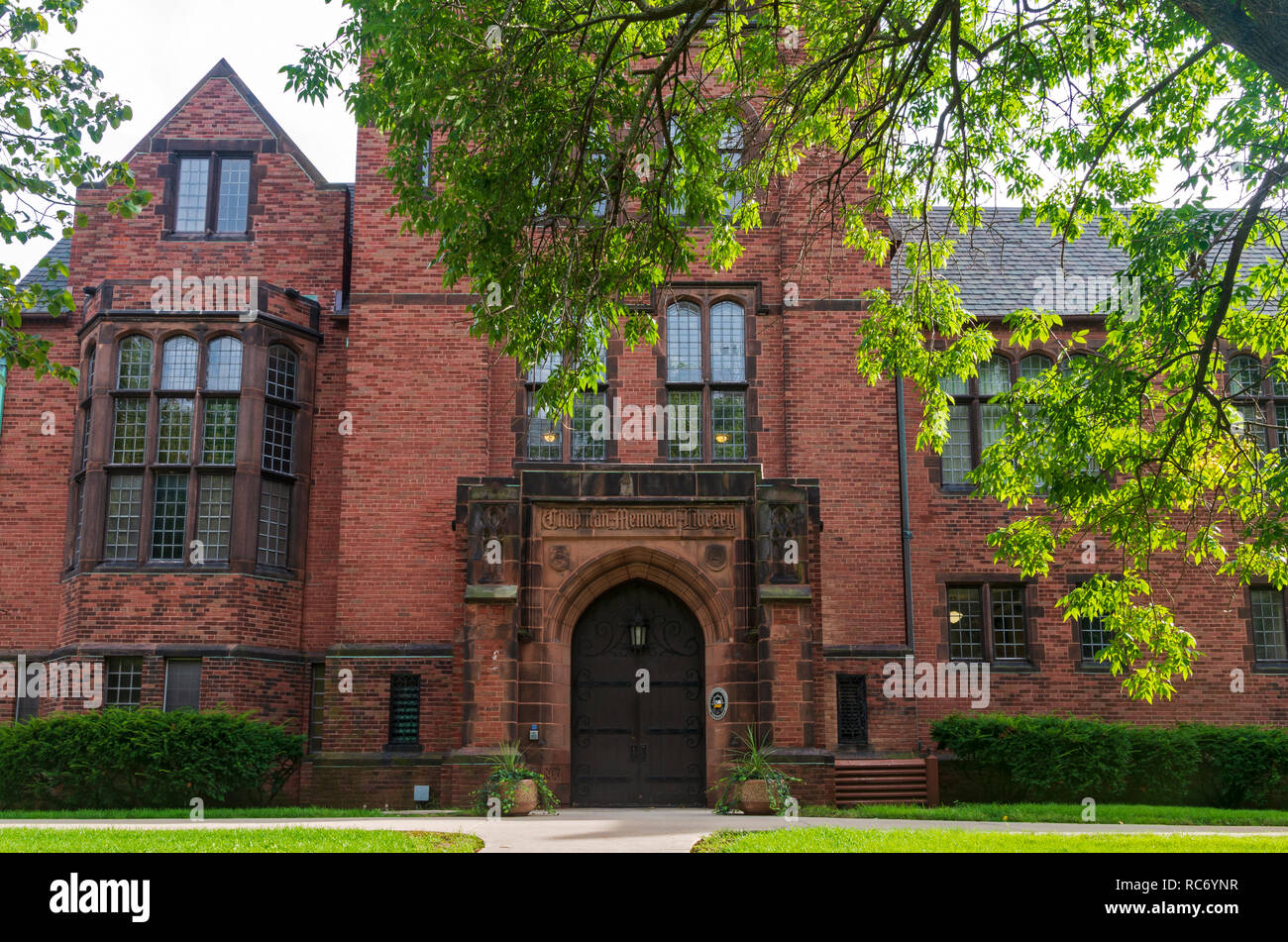 Chapman university hi-res stock photography and images - Alamy