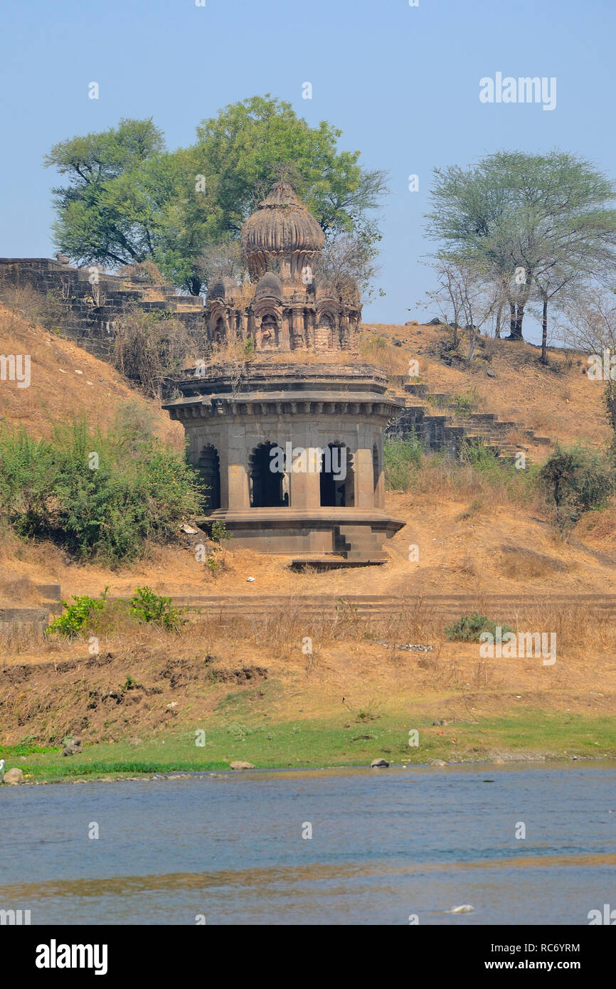 Old temples hi-res stock photography and images - Alamy