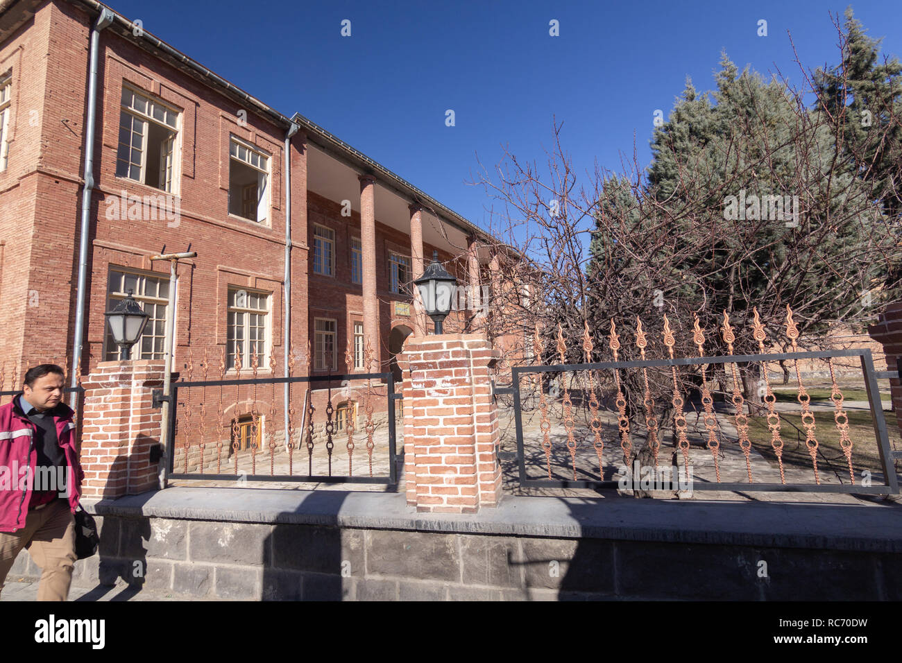 22 Bahman School, Emam street, West Azerbaijan province, Urmia, Iran ...