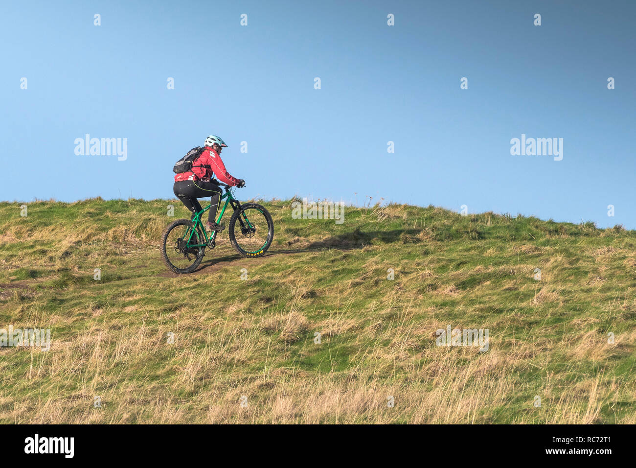 Muddy mountain bike hi-res stock photography and images - Alamy