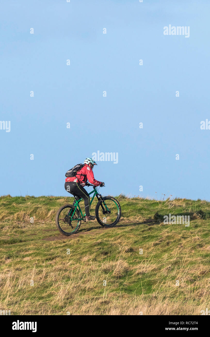 Muddy mountain bike hi-res stock photography and images - Alamy