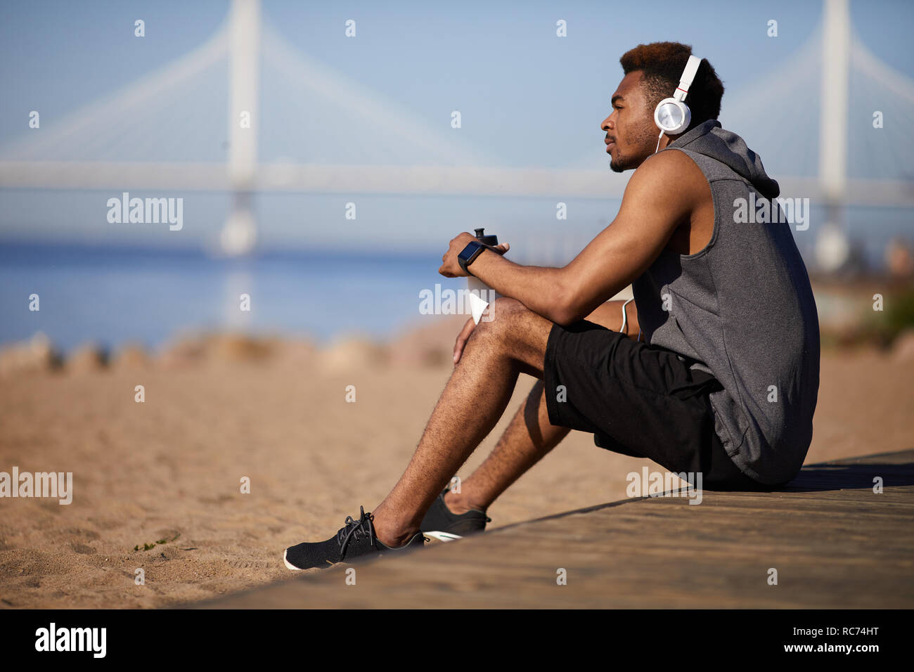 Young athlete resting after hi-res stock photography and images - Alamy