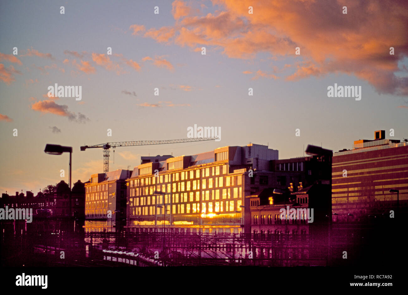 Sunlight with cloud reflector hi-res stock photography and images - Alamy
