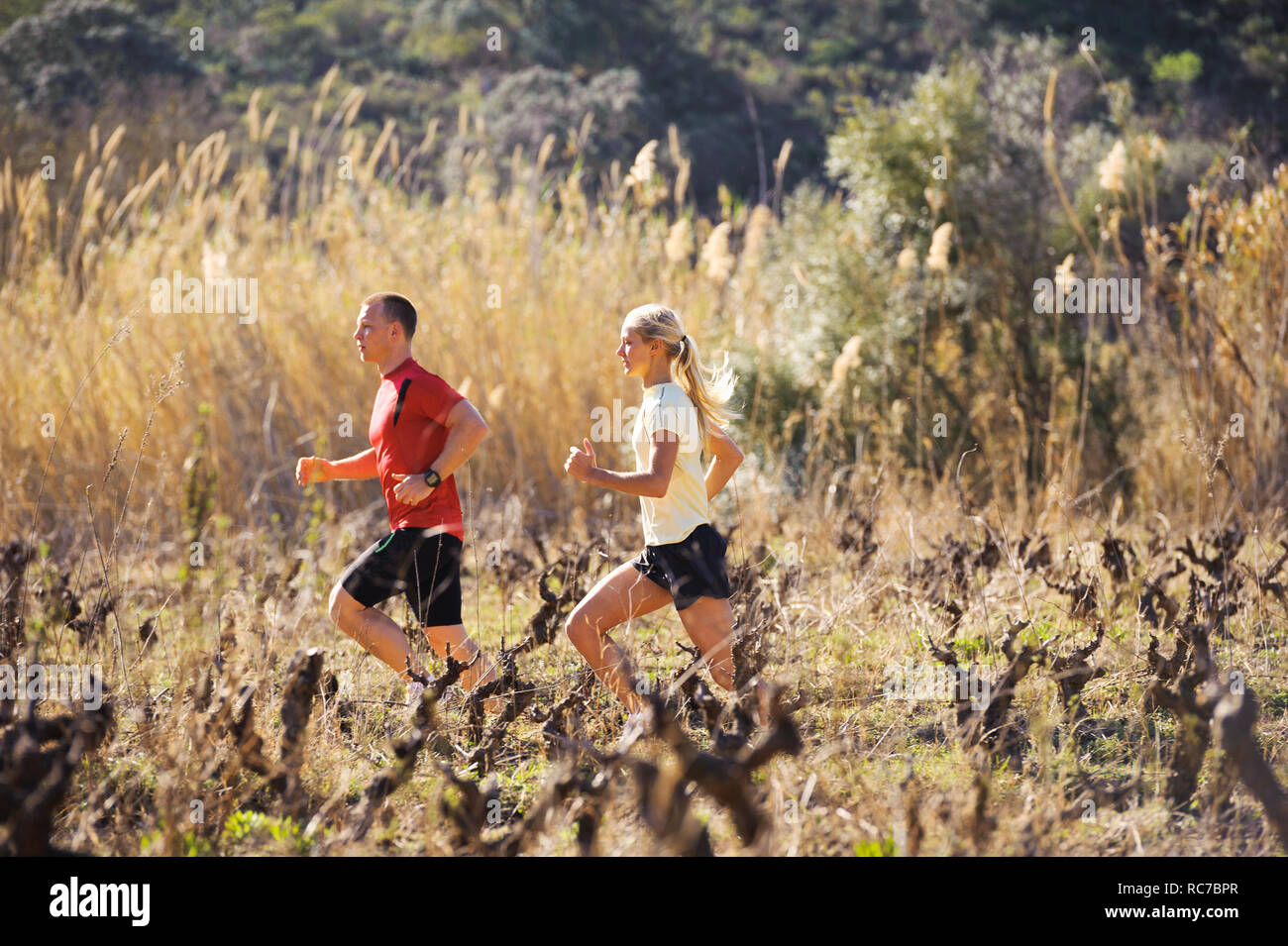 Couple vineyard portugal hi-res stock photography and images - Alamy