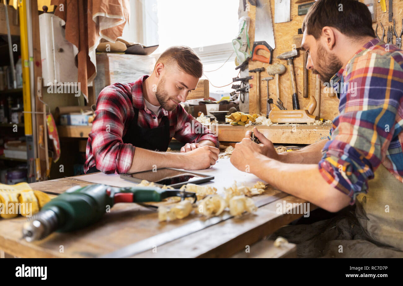 Carpentry drawing hi-res stock photography and images - Alamy