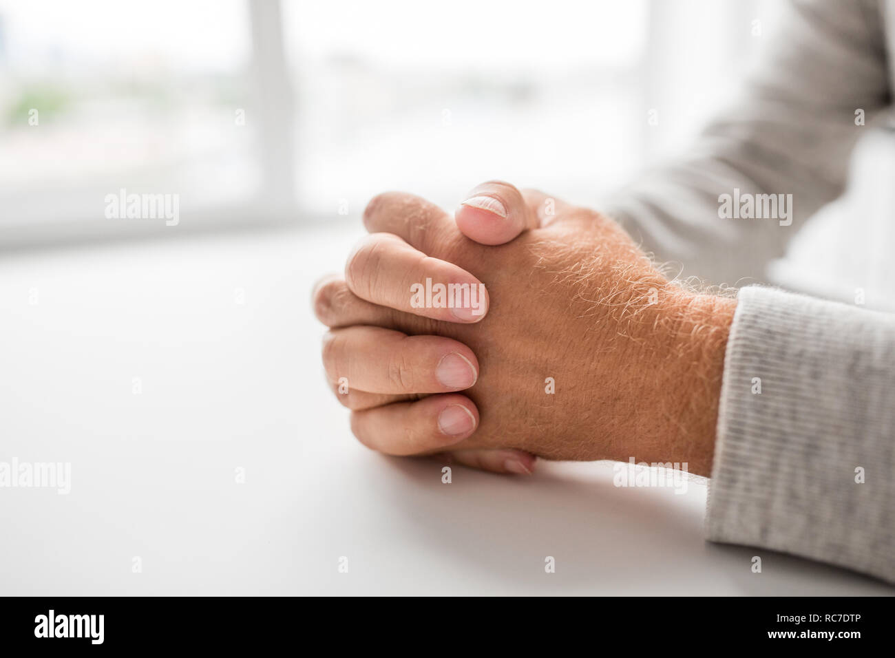 Senior man old hi-res stock photography and images - Alamy