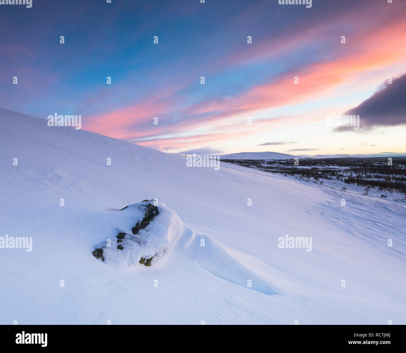 Sunrise winter morning norway hi-res stock photography and images - Alamy