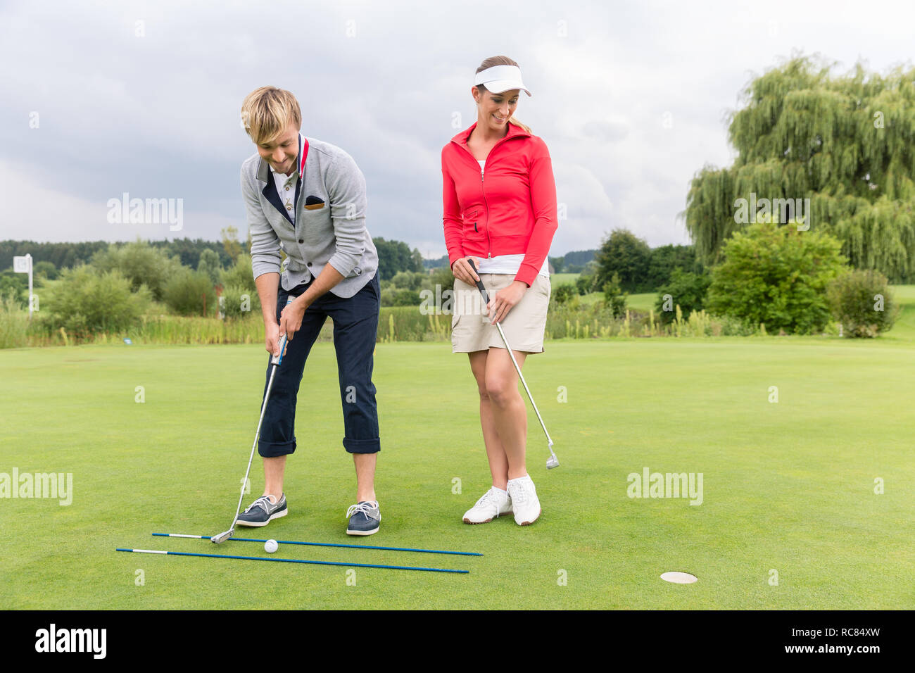 Putting ball hi-res stock photography and images - Alamy