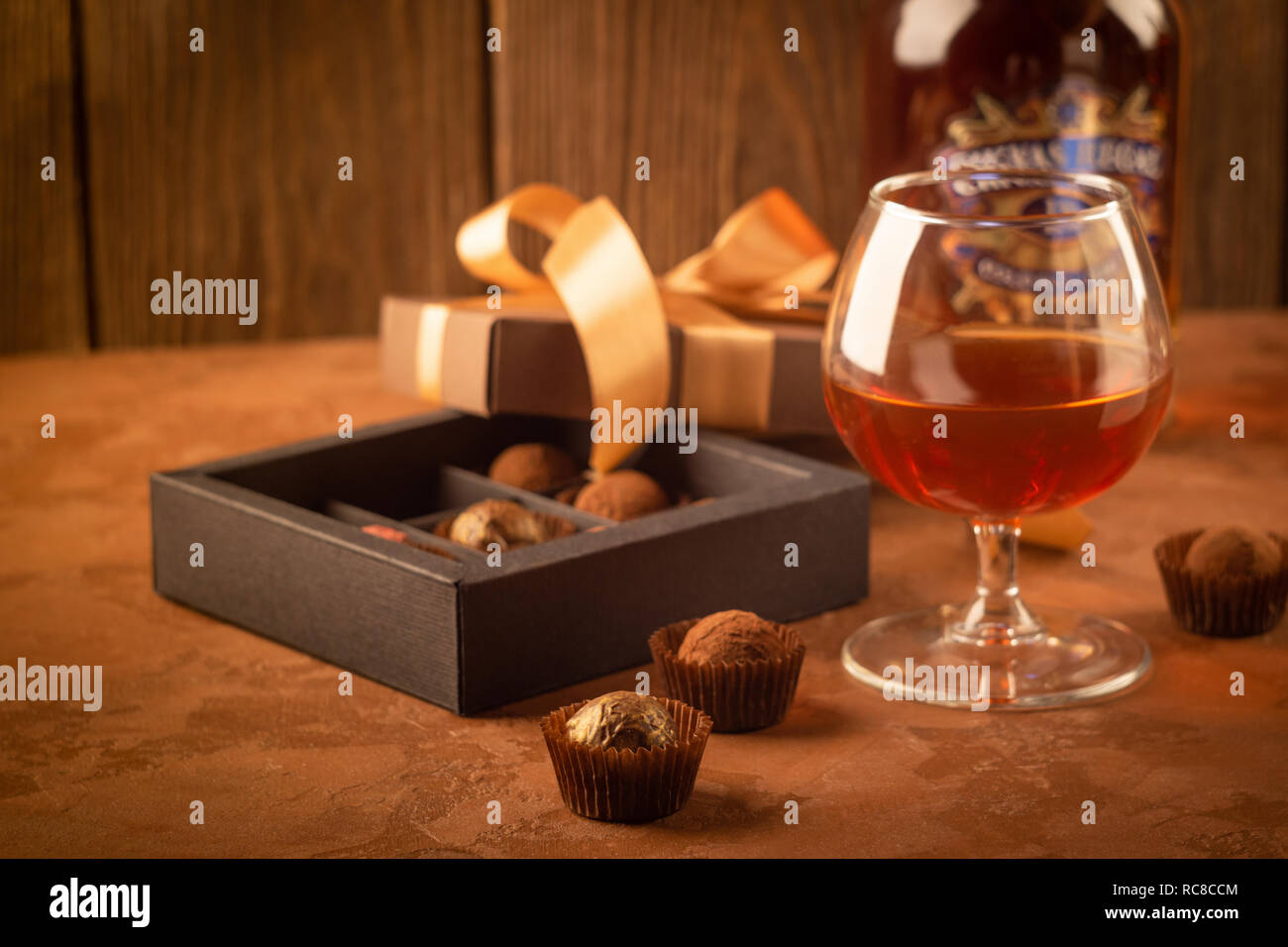 Luxurious box of chocolates hi-res stock photography and images - Alamy