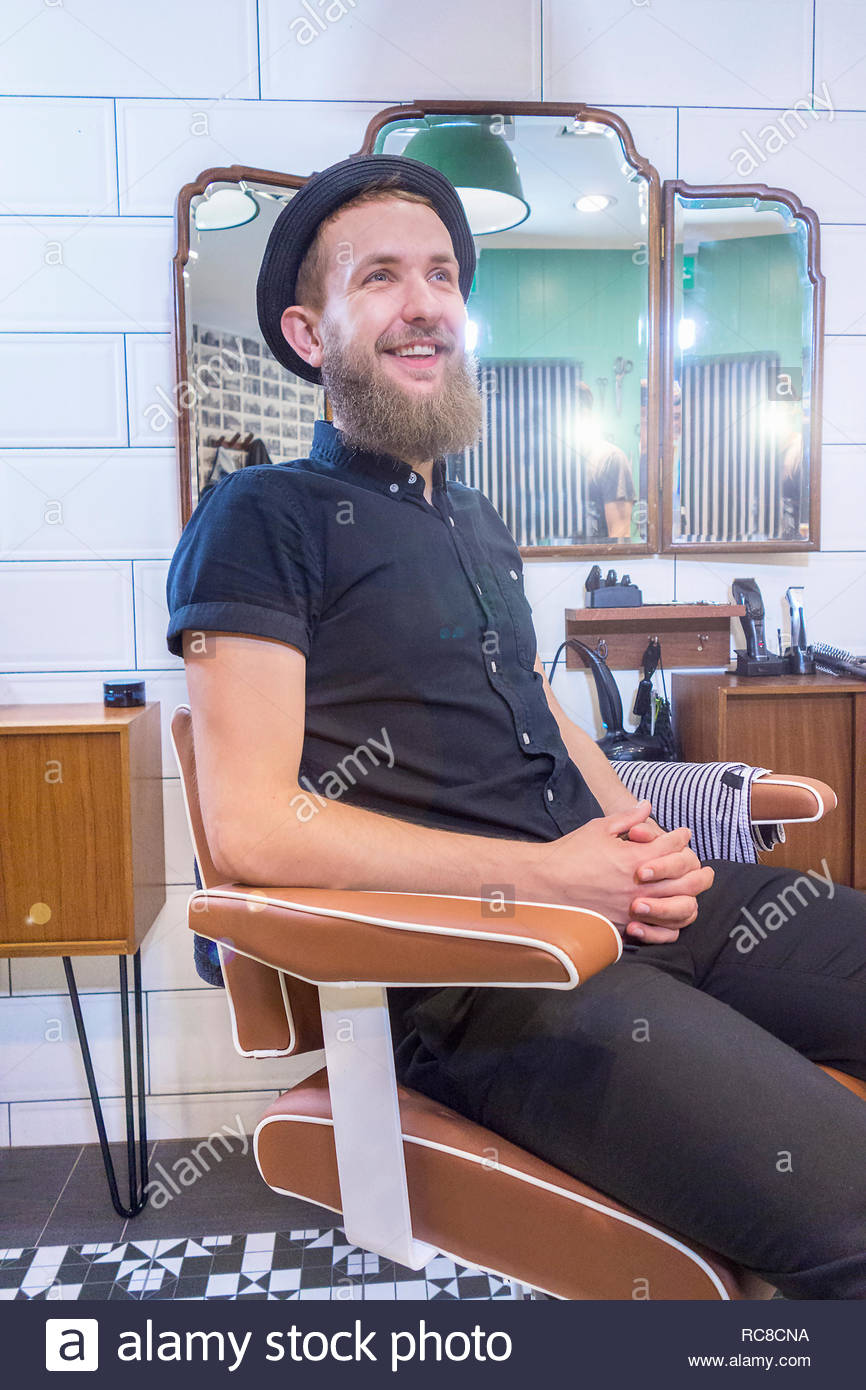 One Chair Barbershop High Resolution Stock Photography and Images - Alamy